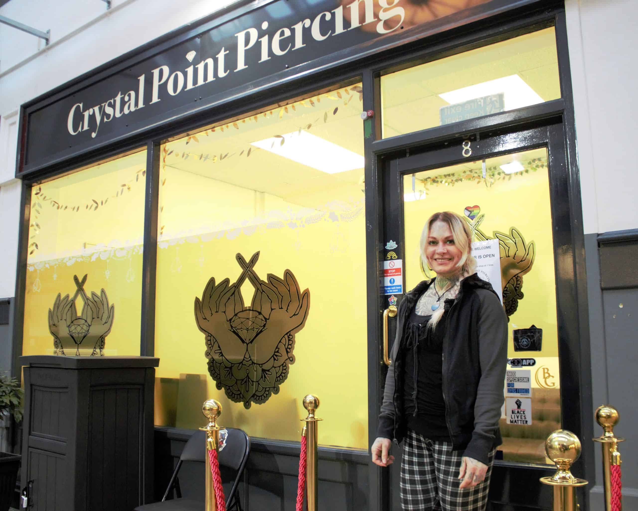 Crystal Point Piercing - Tŷ Pawb